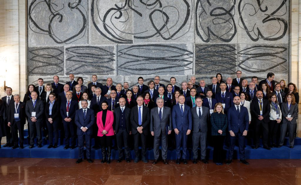 Presentation of the “Nutrinform Battery” food labelling system, the ...